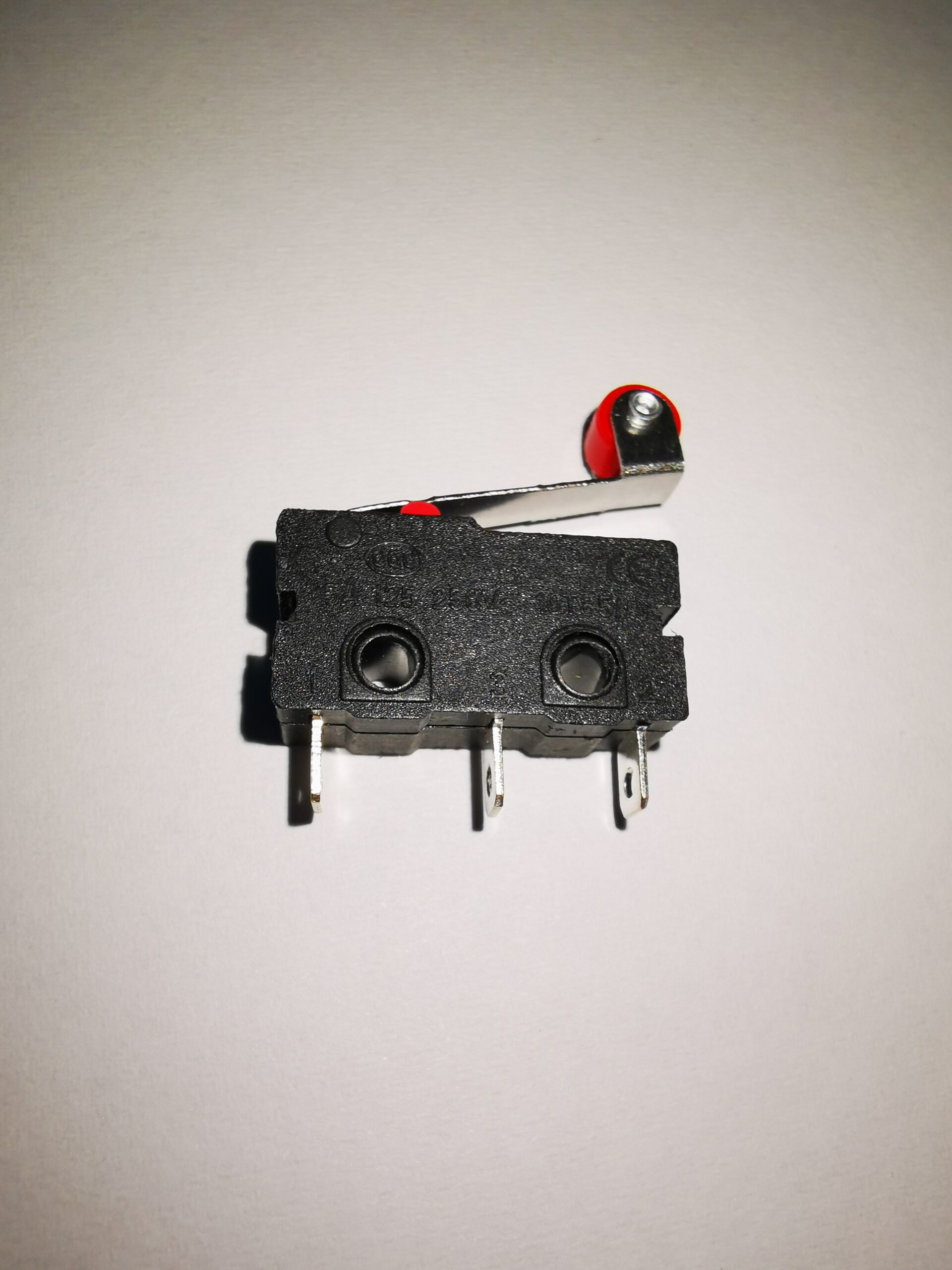 Microswitch DB2 à souder KW12-N 20MM